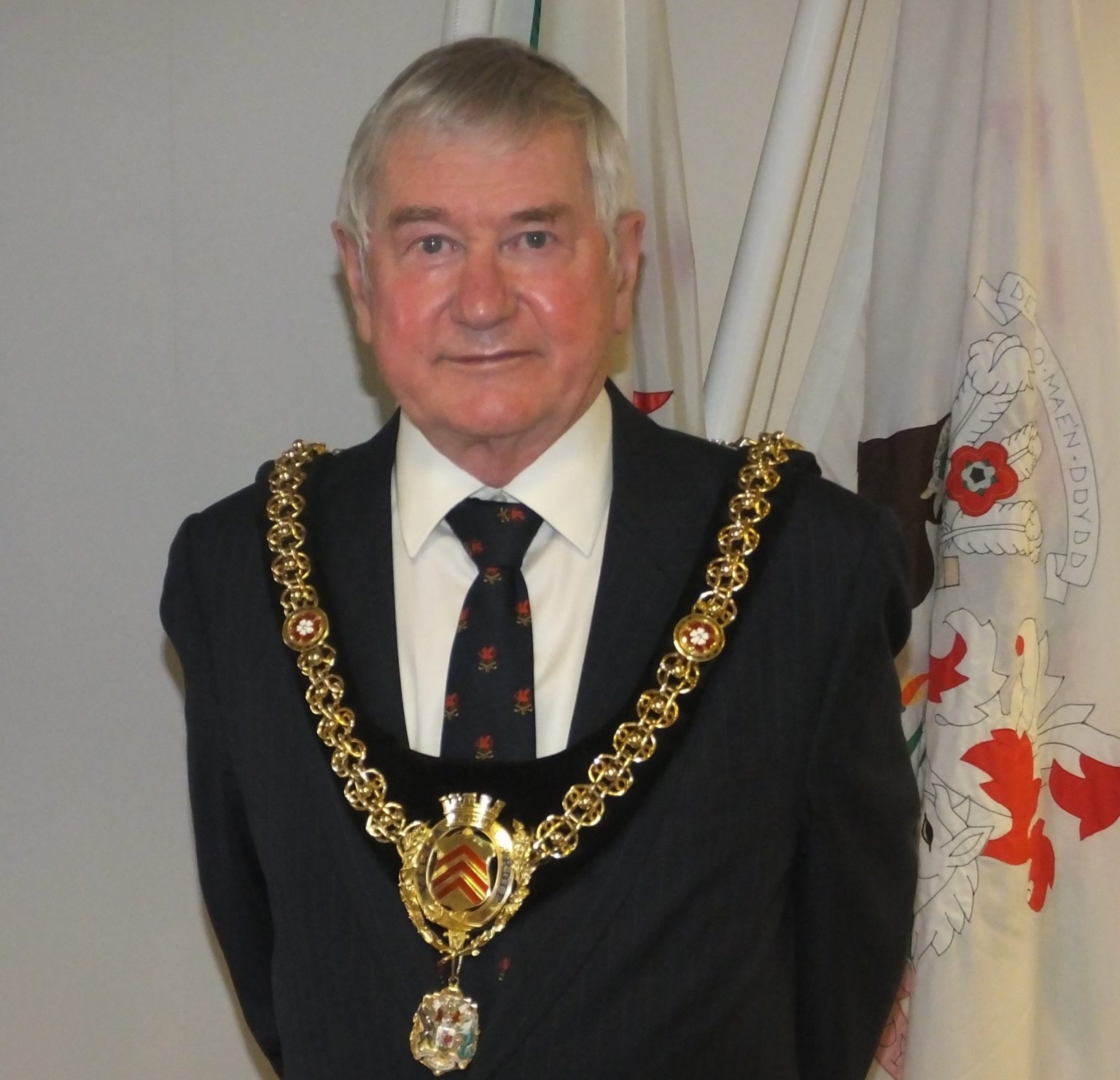 Cllr Rod McKerlich installed as Lord Mayor of Cardiff | Radyr ...